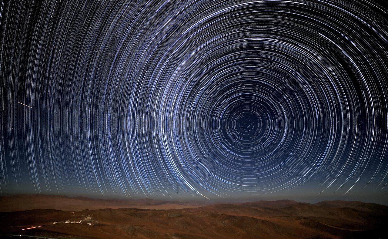 Star trails at Paranal | ESO