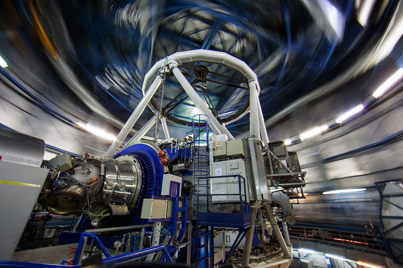 HAWK-I at VLT during the UHD Expedition | ESO