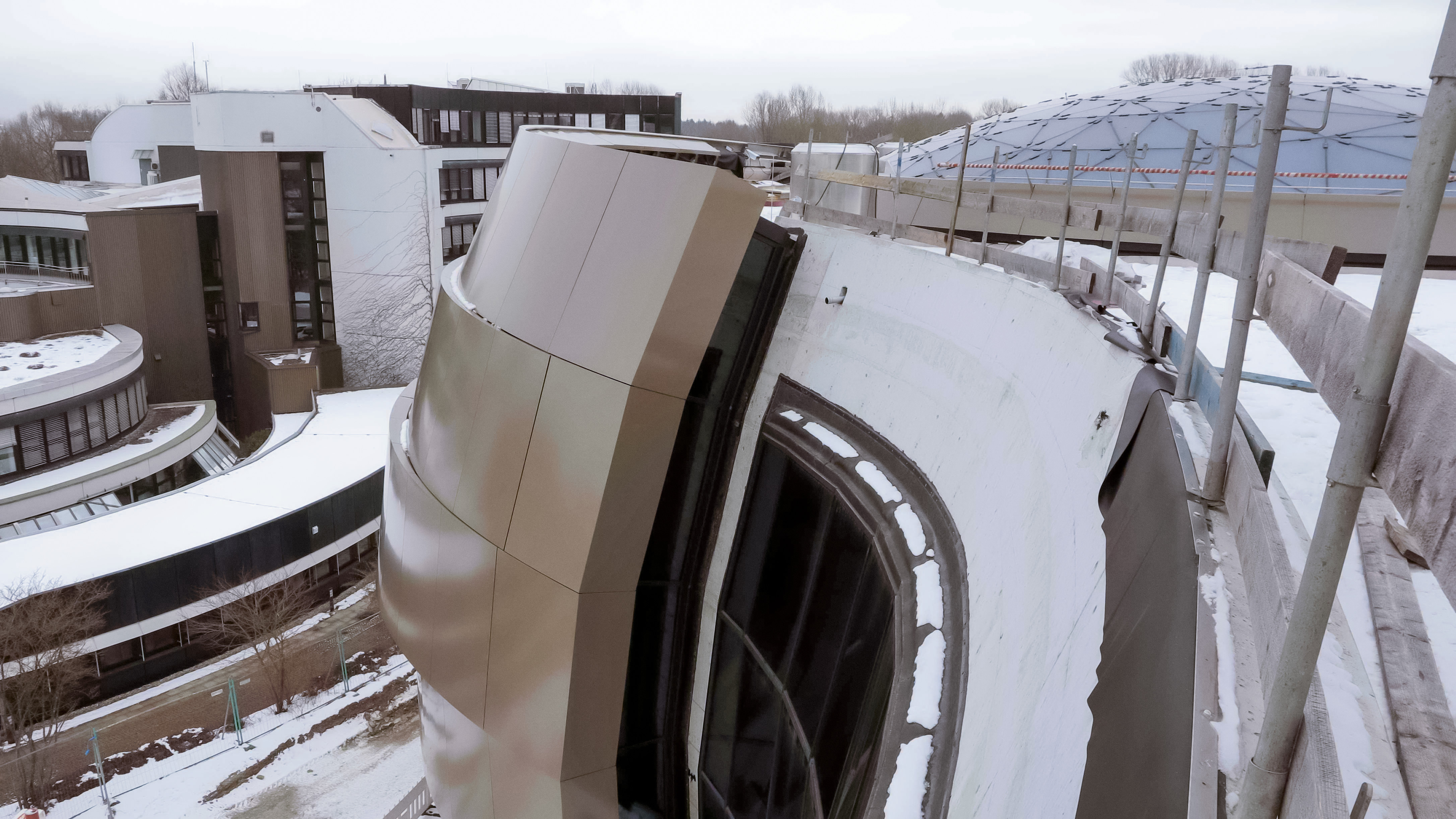Snowy Supernova | ESO Ireland