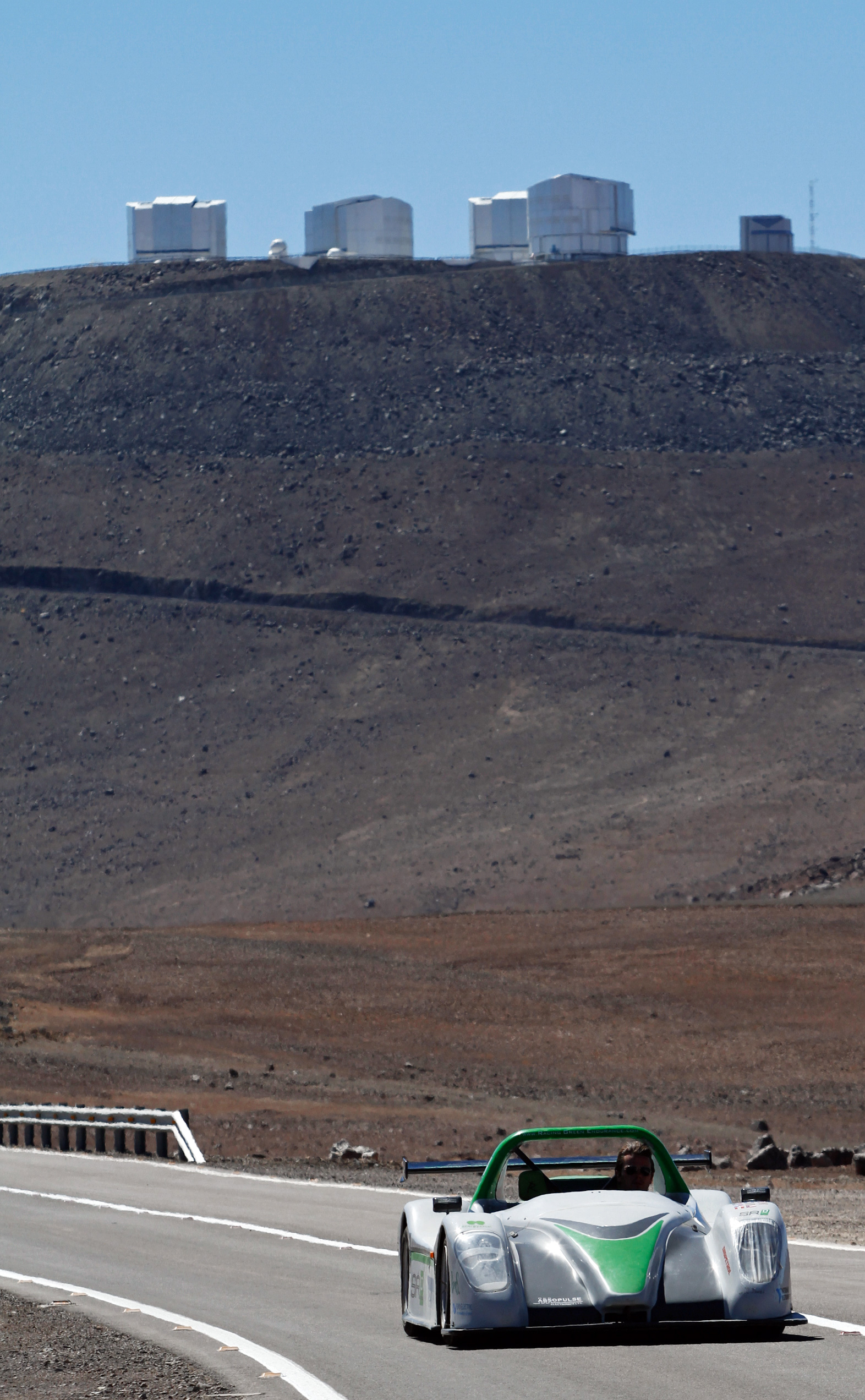 Electric supercar at Paranal | ESO