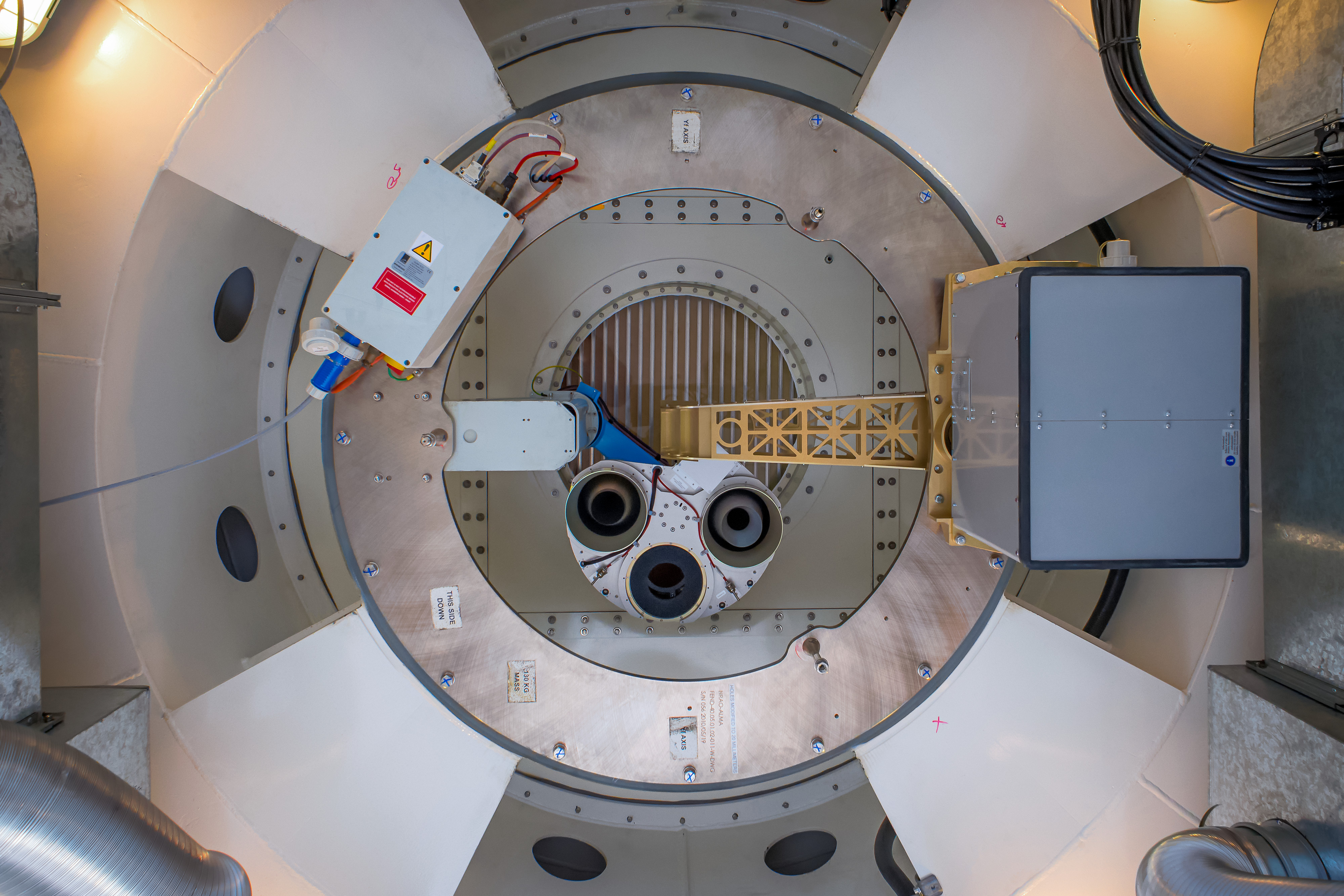 This side DOWN | ESO España