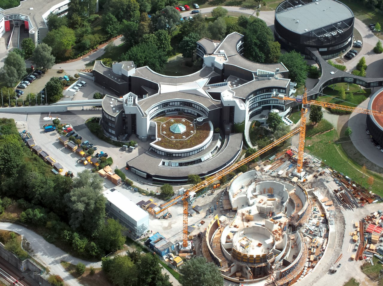 Aerial view of ESO Headquarters | ESO Nederland