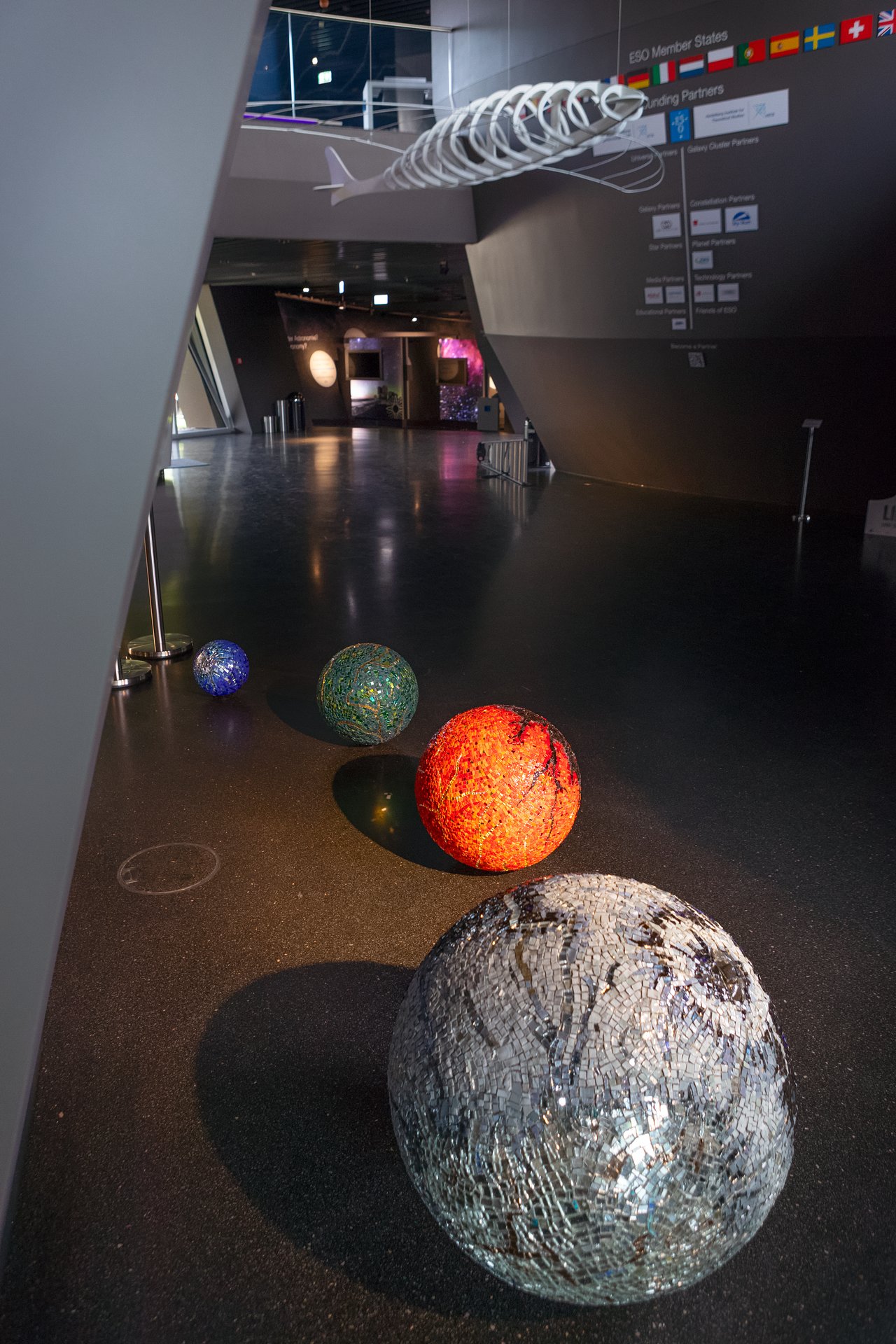 Spheres in the foyer | ESO