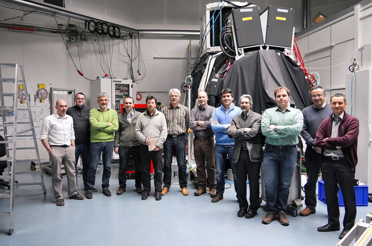 GALACSI Adaptive Optics System Ready to be Mounted on the VLT | ESO ...