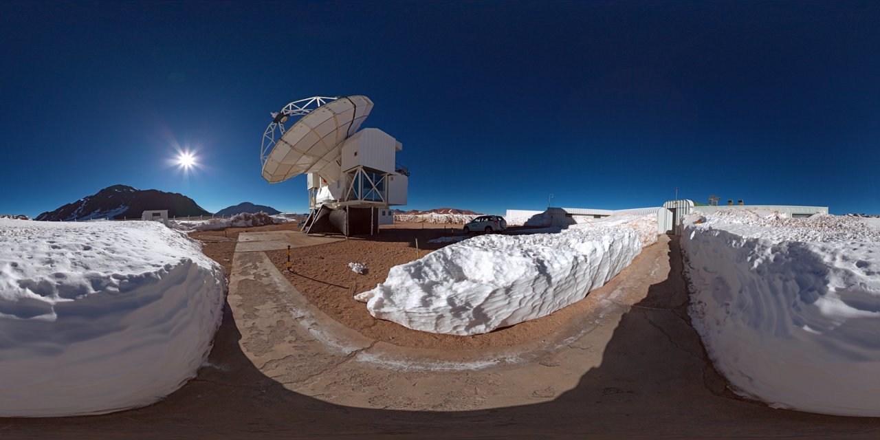 Panorama outside APEX | ESO Ireland