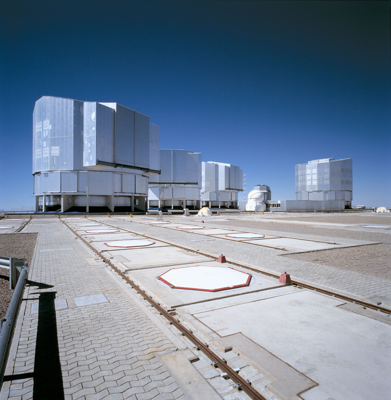 Very Large Telescope | ESO