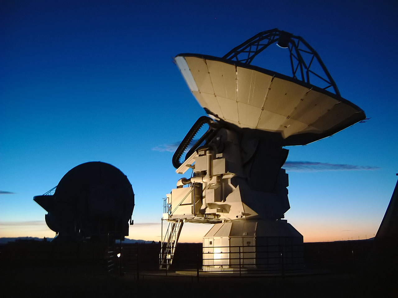 An ALMA antenna | ESO