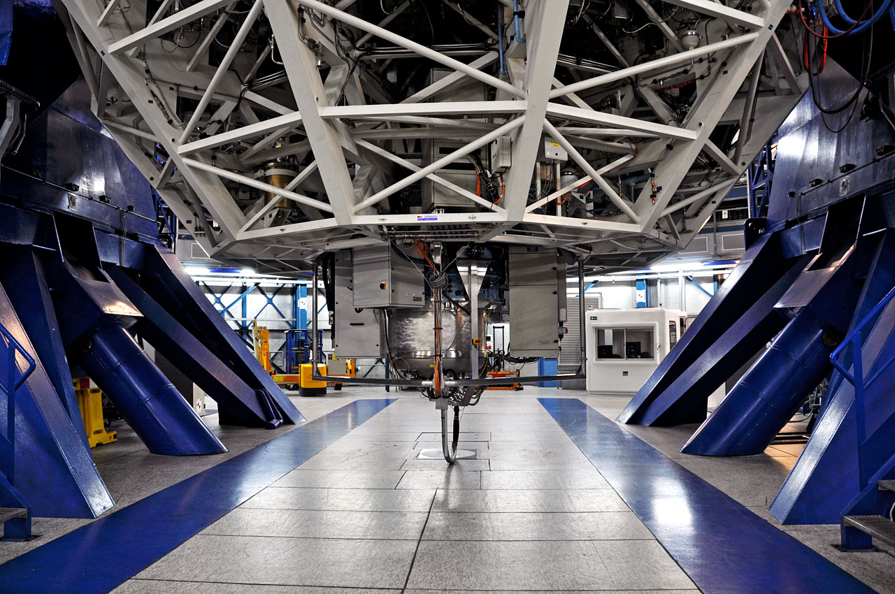 Inside the VLT | ESO Danmark