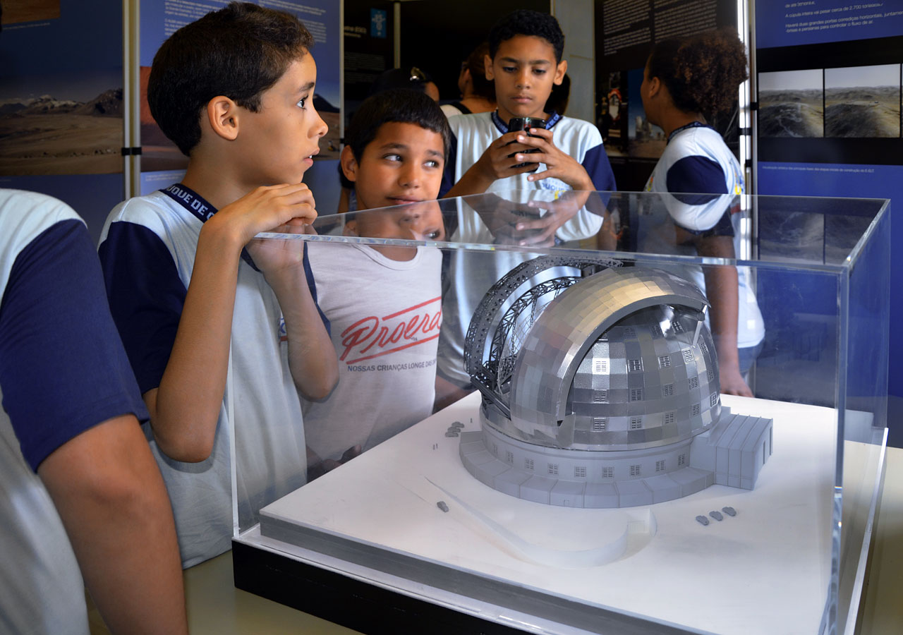 ELT model | ESO Svizzera