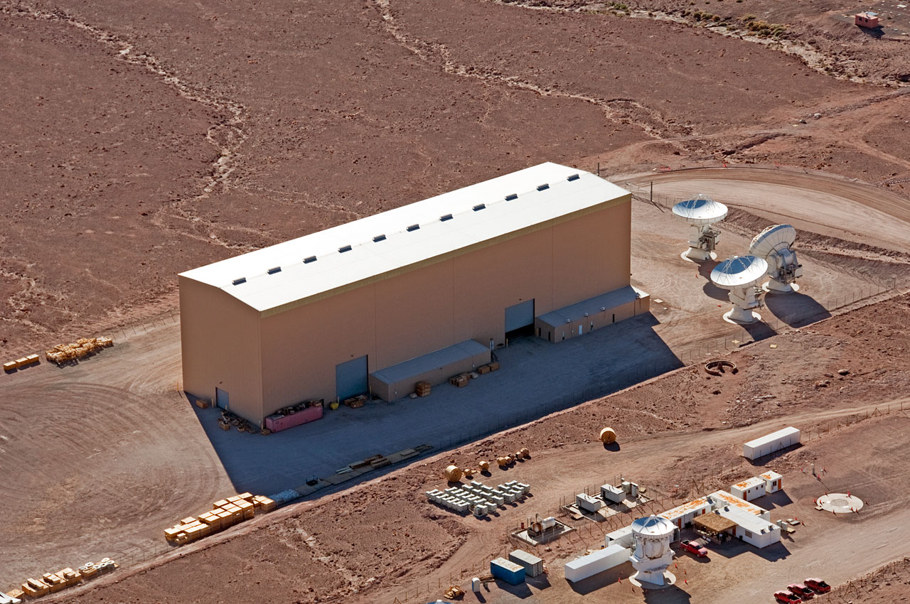 The North American antenna integration facility | ESO Suomi