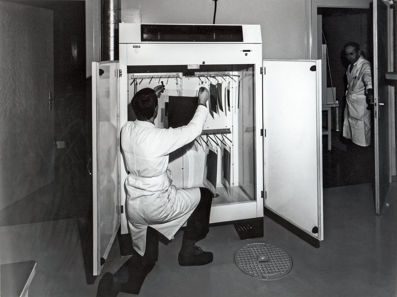 Bernard Pillier at the Sky Atlas Laboratory | ESO Česko