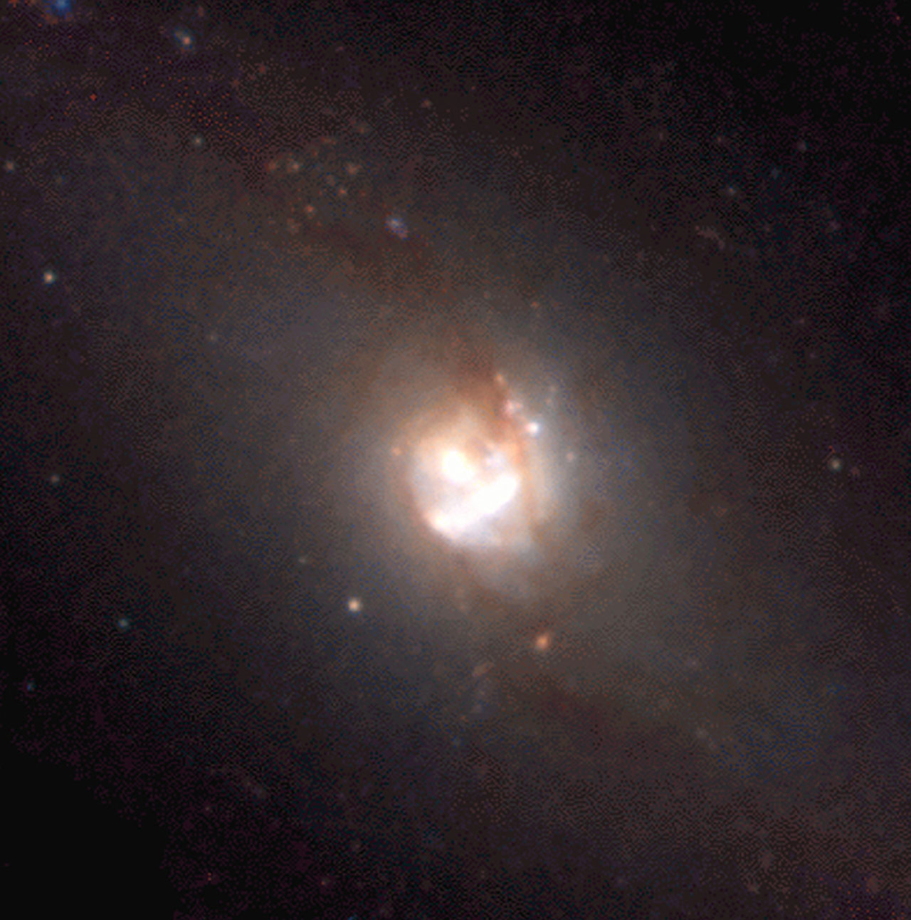 An Infrared Portrait of the Barred Spiral Galaxy Messier 83 | ESO