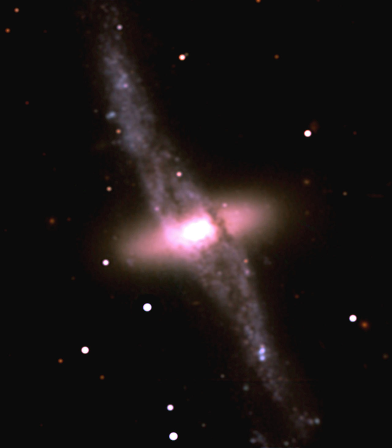 First VLT Colour Photo of a Strange Galaxy | ESO el