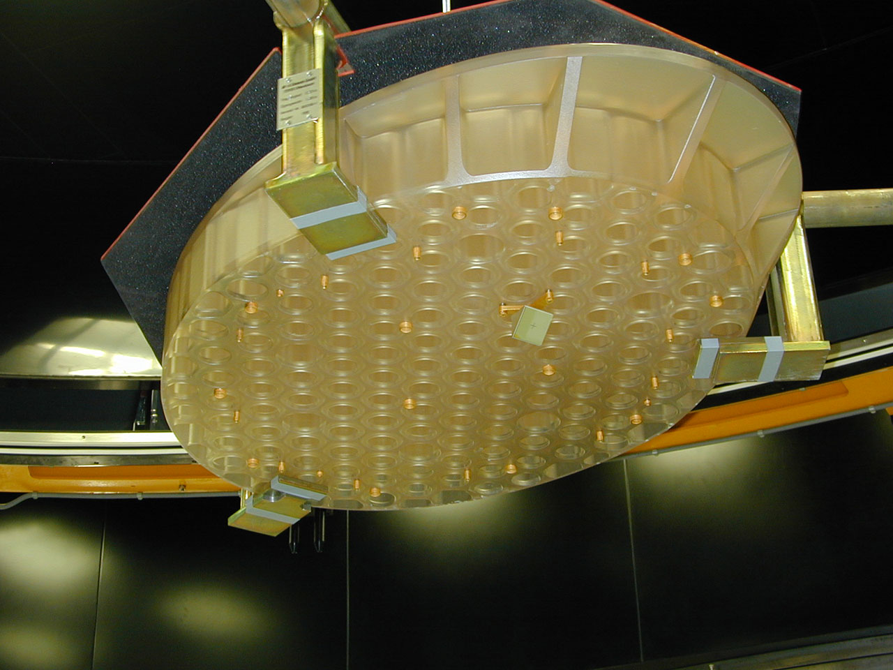 Rear side of the M3 mirror | ESO Ireland