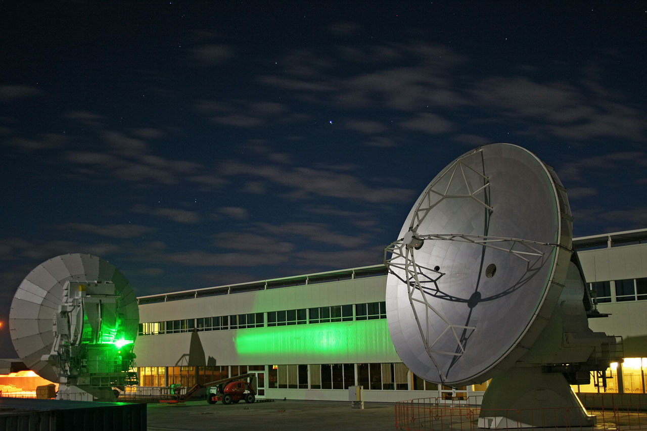 ALMA OSF at night | ESO Ireland