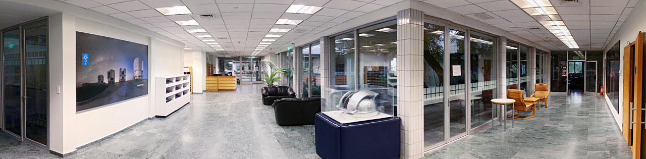 ESO Vitacura hallway | ESO Suisse