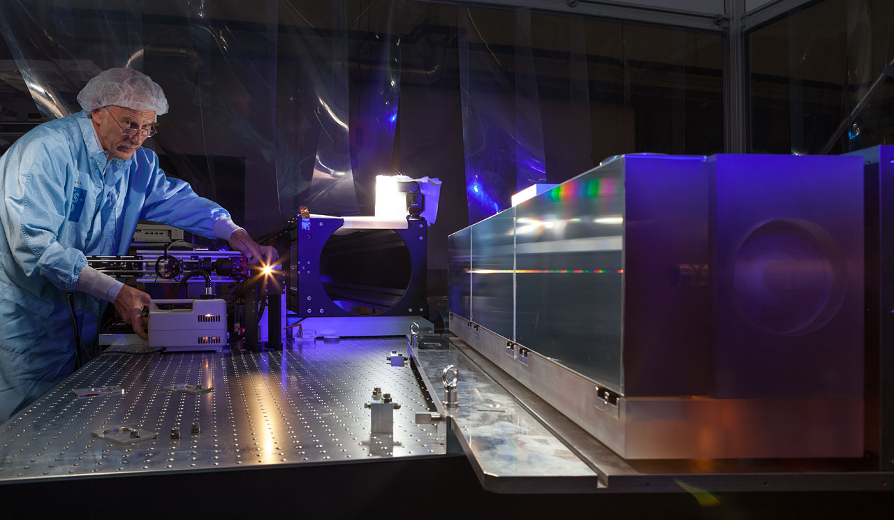 ESPRESSO in the ESO cleanroom | ESO