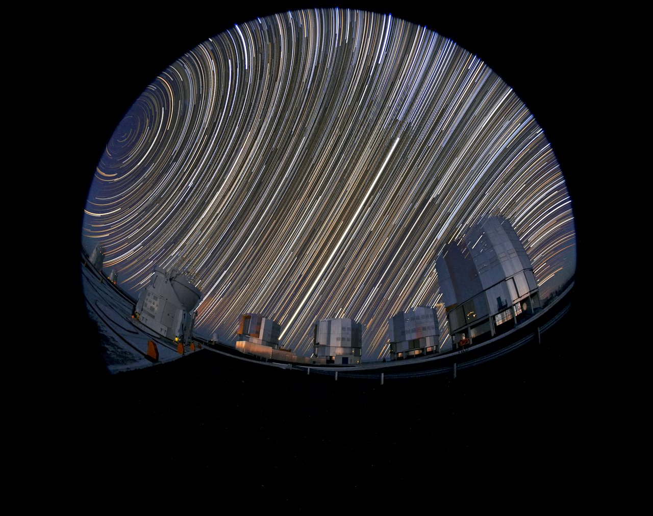 Star trails at Paranal Observatory | ESO