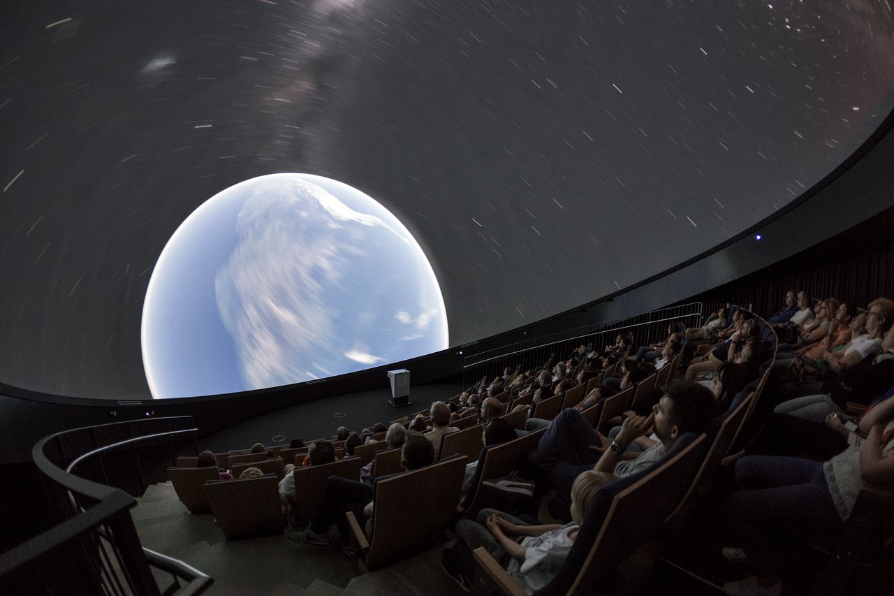 Earth rise | ESO