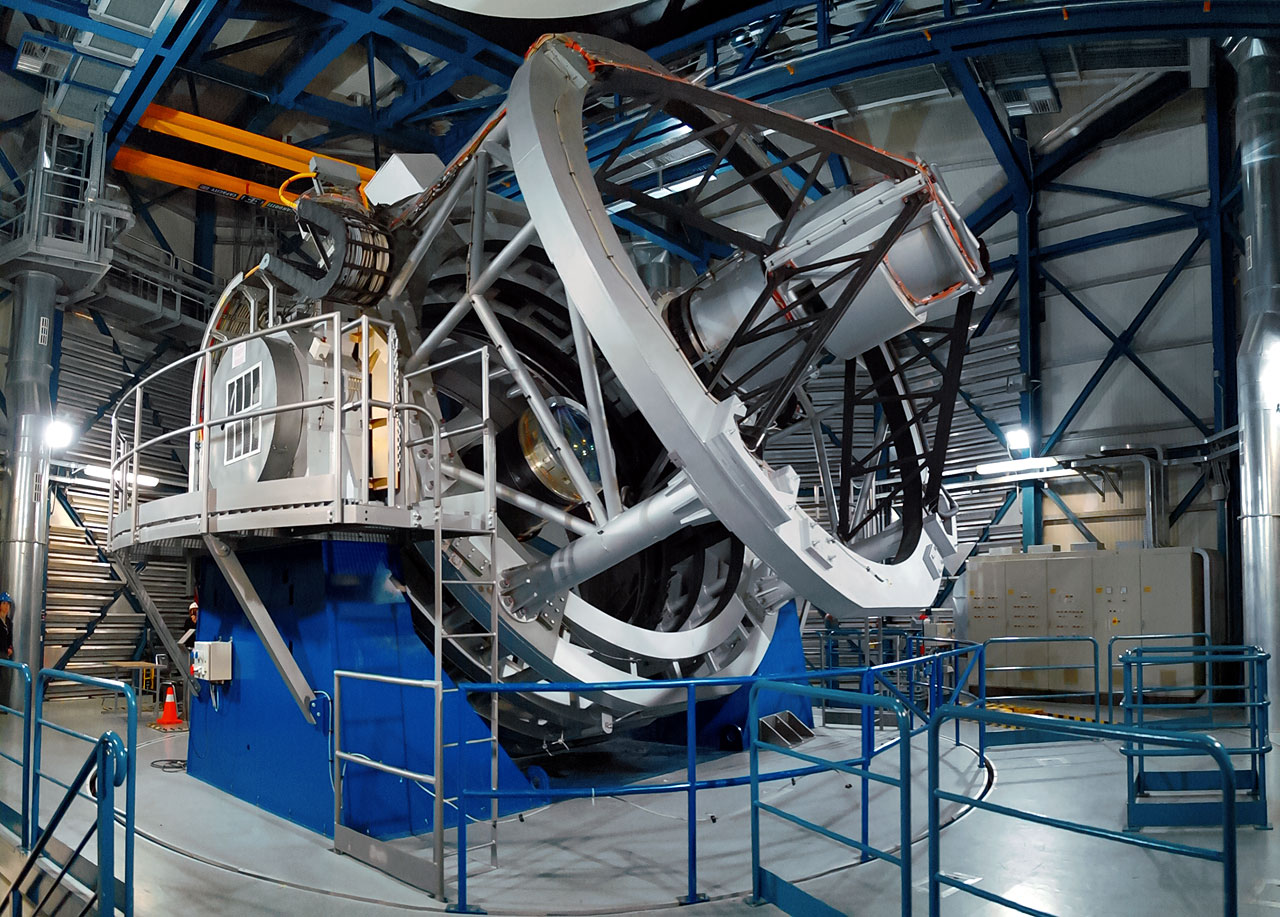 The Visible and Infrared Survey Telescope for Astronomy | ESO United ...
