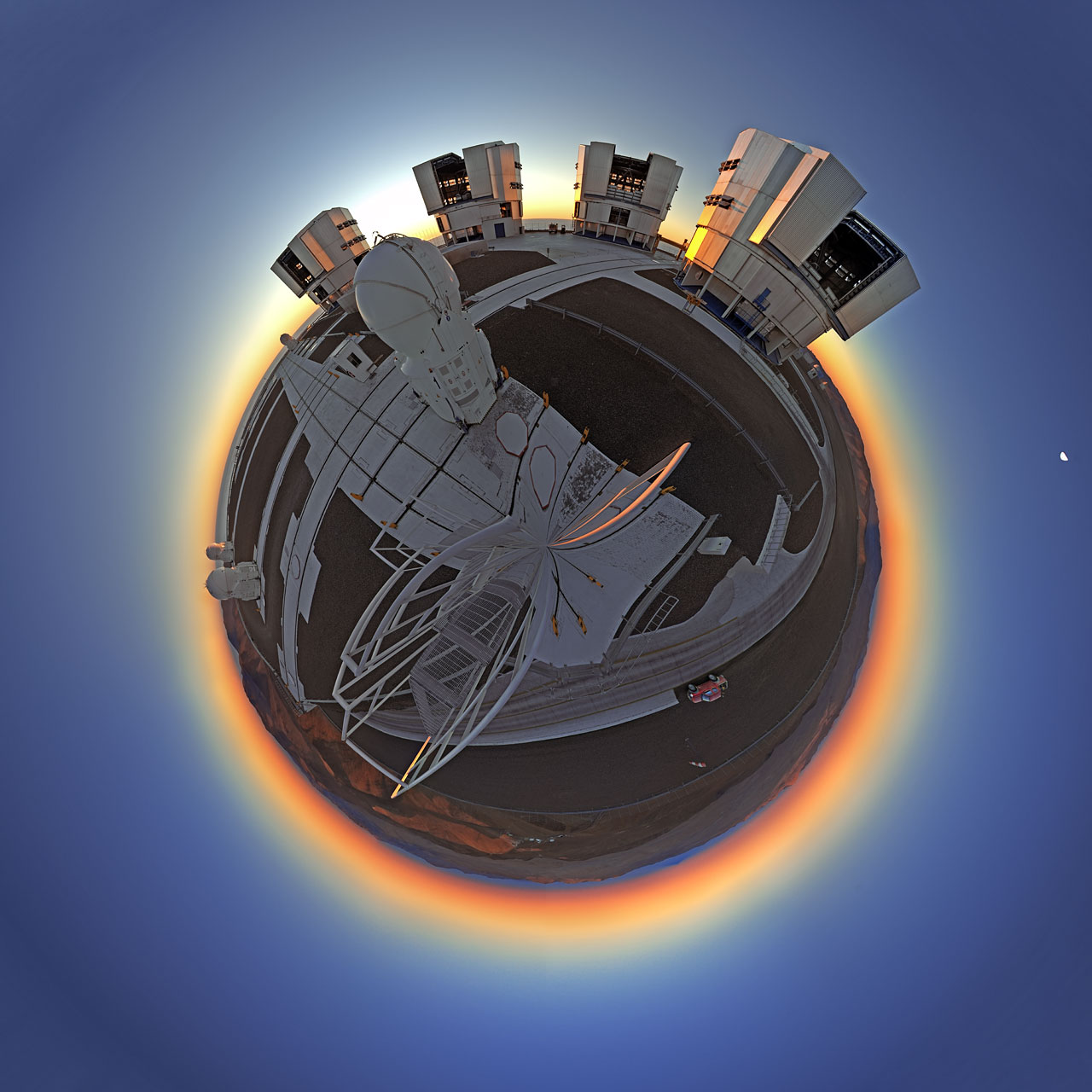 360° panorama of the VLT platform | ESO Suisse