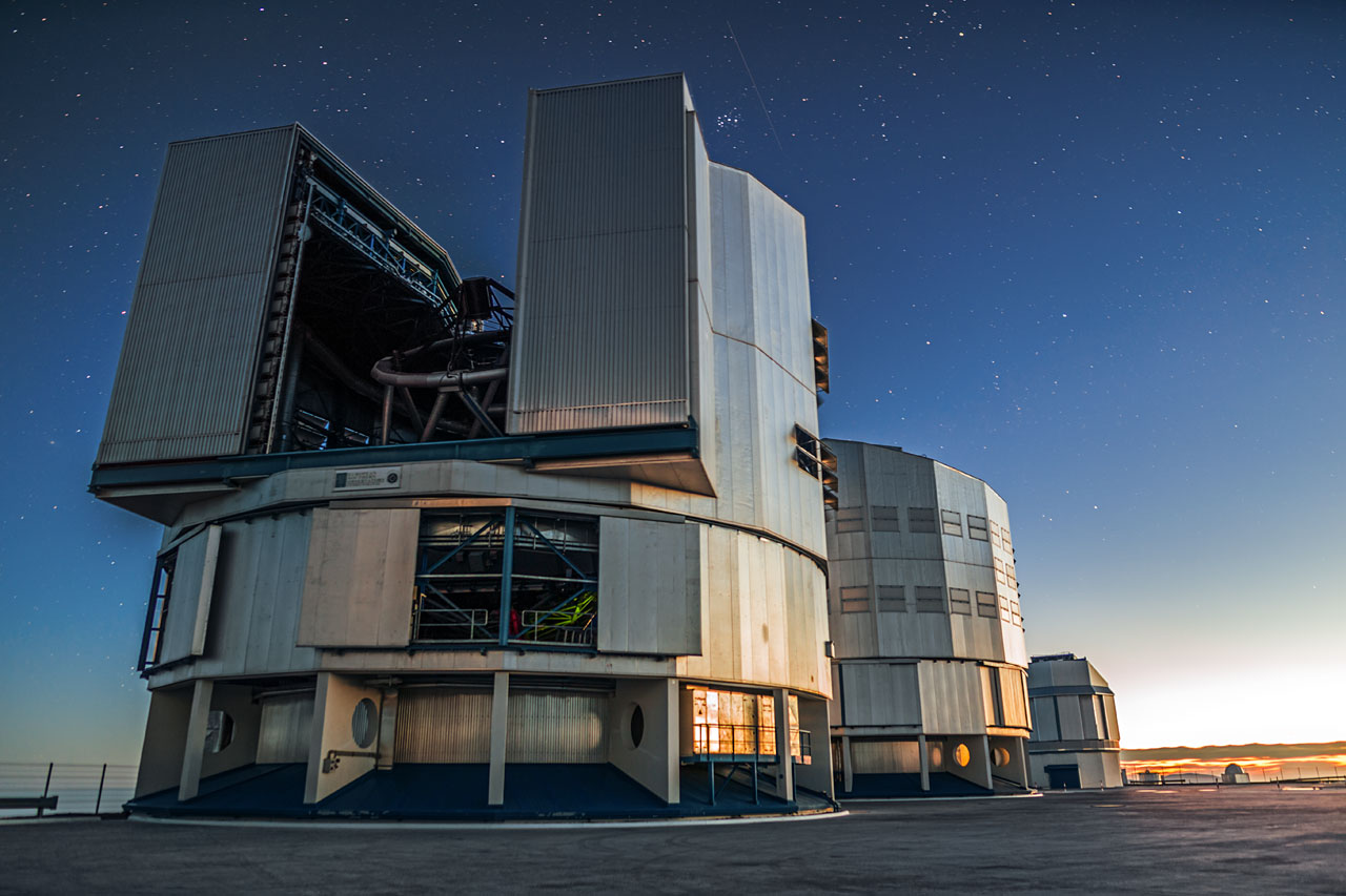 Sundown on the VLT | ESO