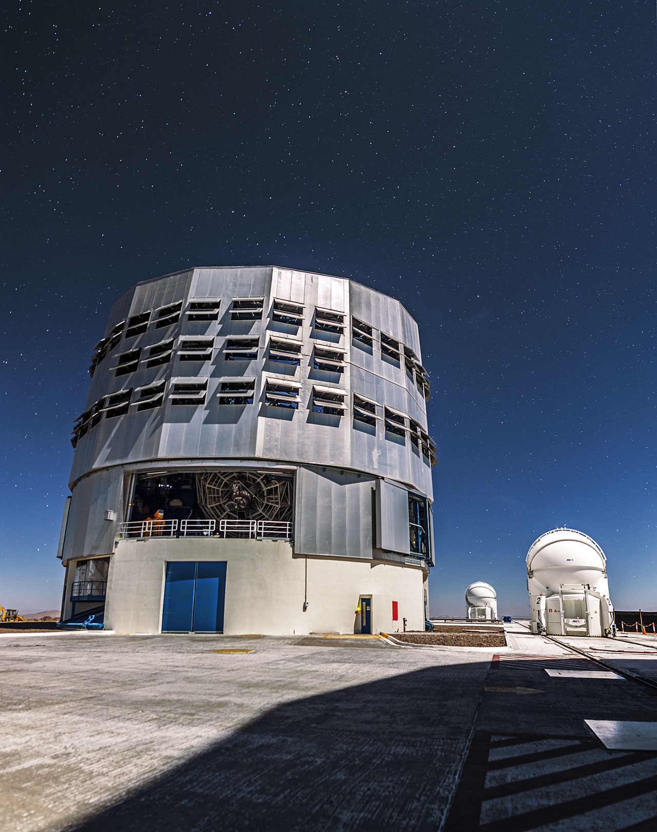 VLT and a speckling of stars | ESO Suisse