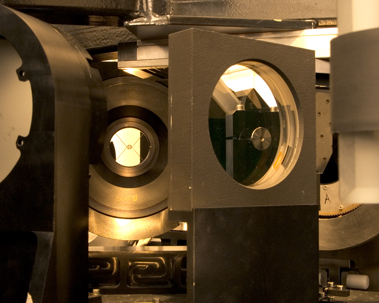 MAD deformable mirror | ESO