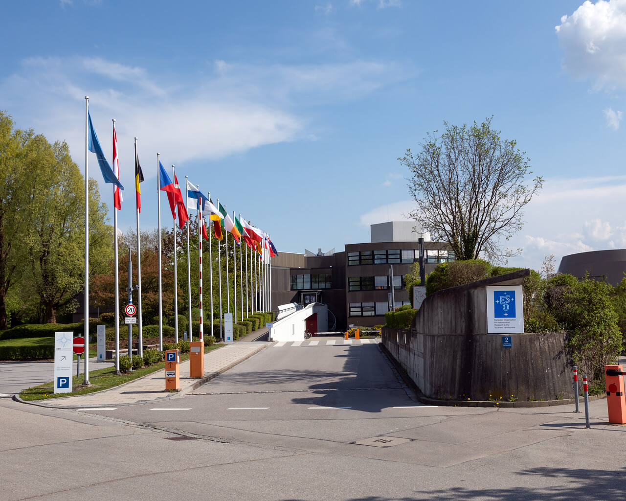 Flags at ESO Headquarters | ESO