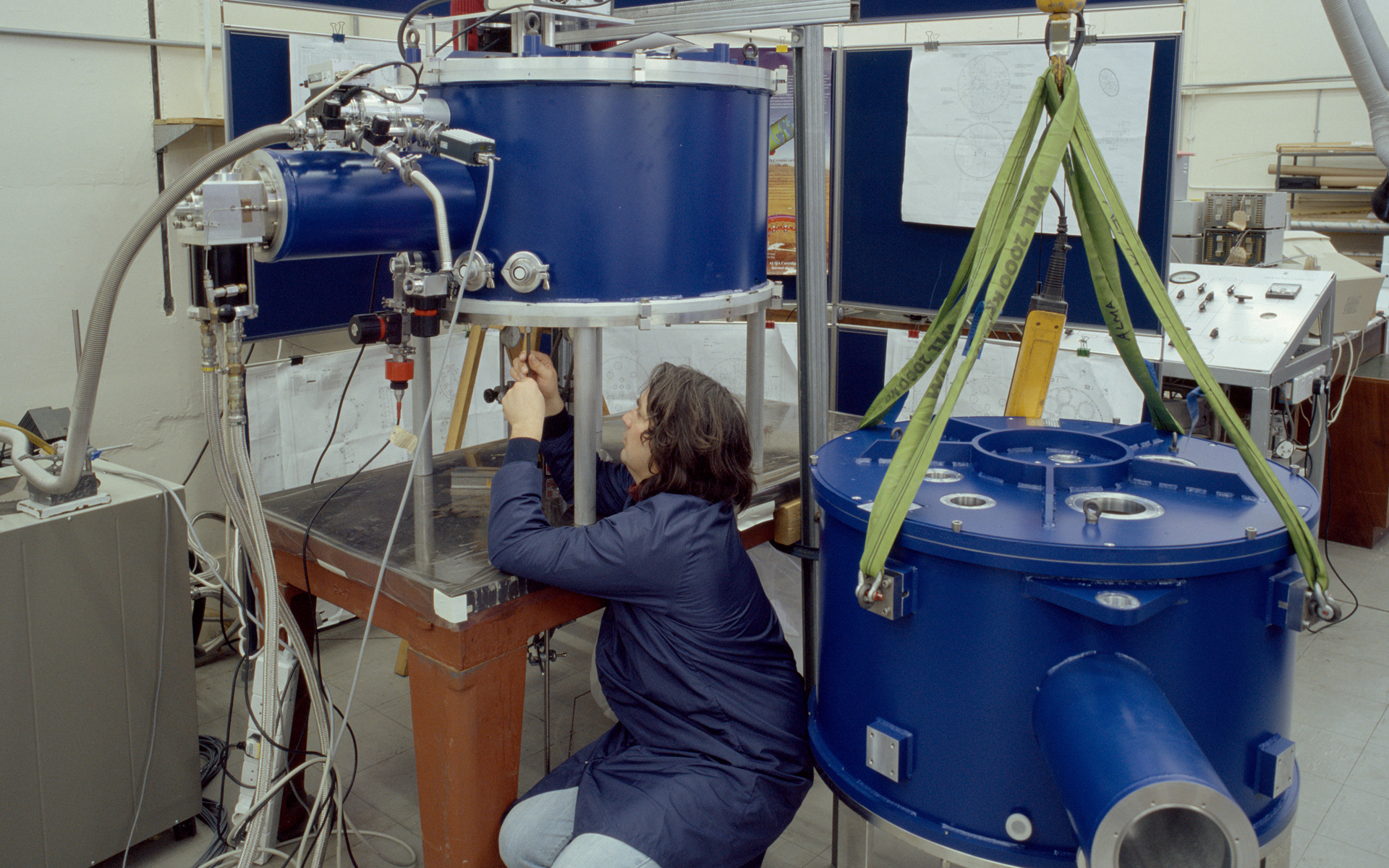 ALMA assembly work at Rutherford Appleton Laboratory | ESO Suisse