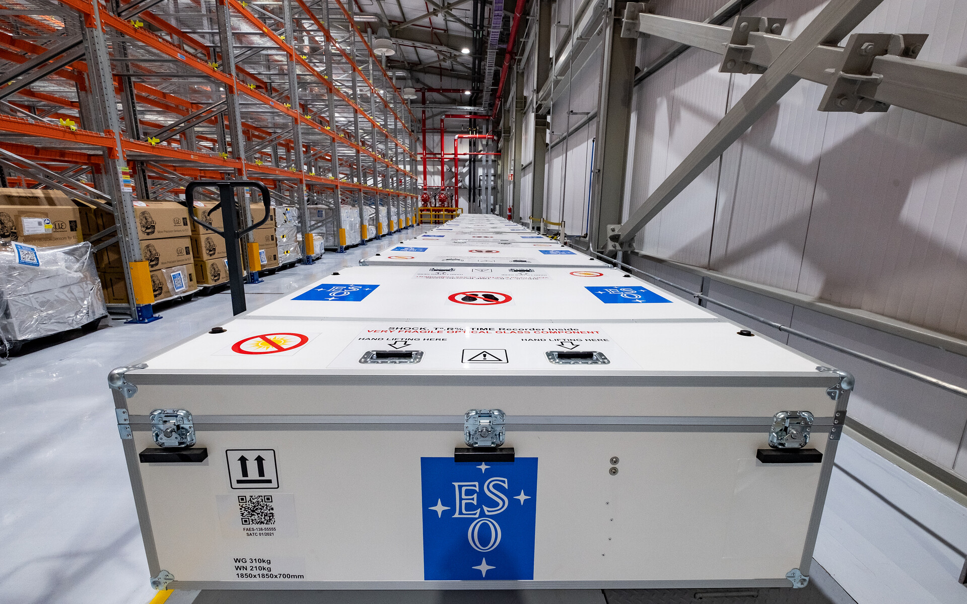 ELT mirror segments as far as the eye can see | ESO