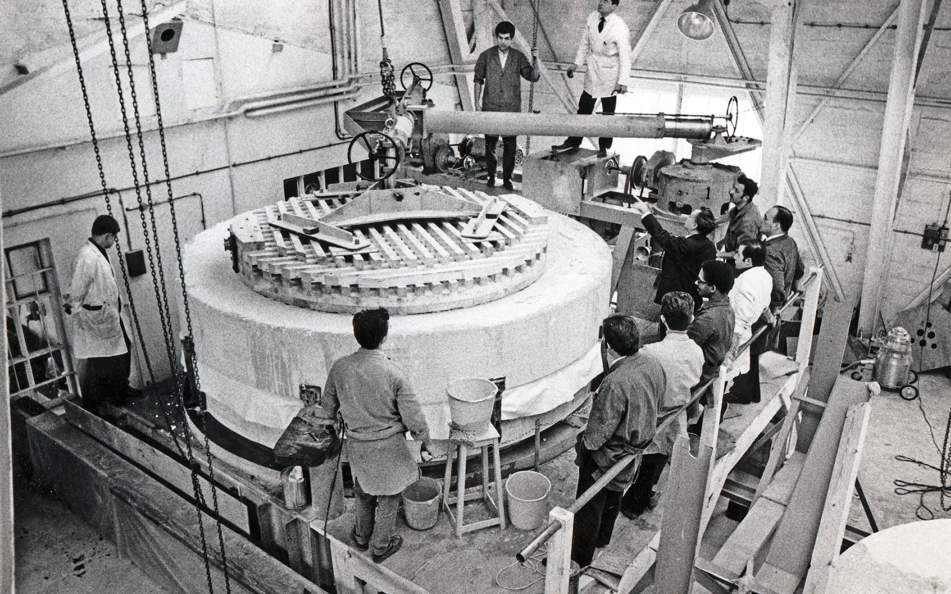 The ESO 3.6-metre telescope under construction | ESO Australia
