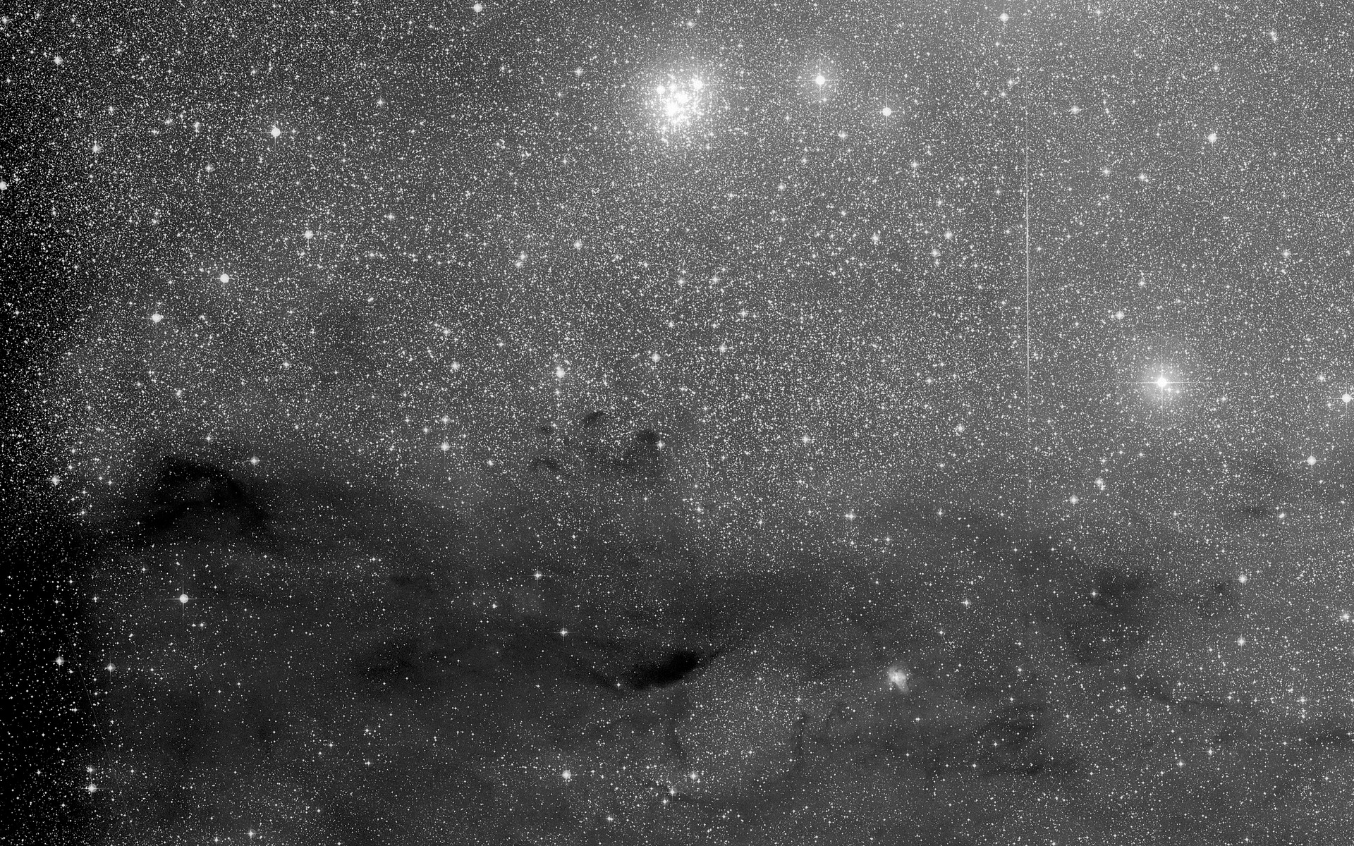 The Jewel Box cluster and the Coalsack Nebula | ESO