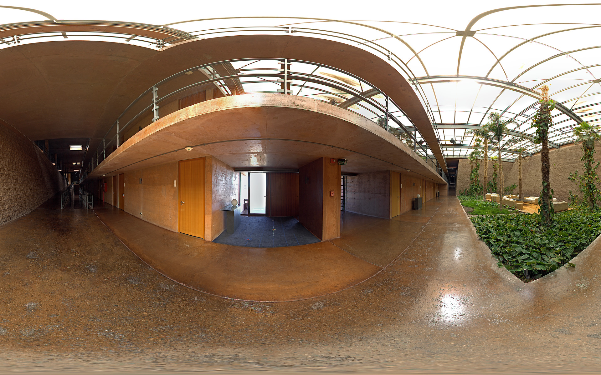 Small garden panorama | ESO