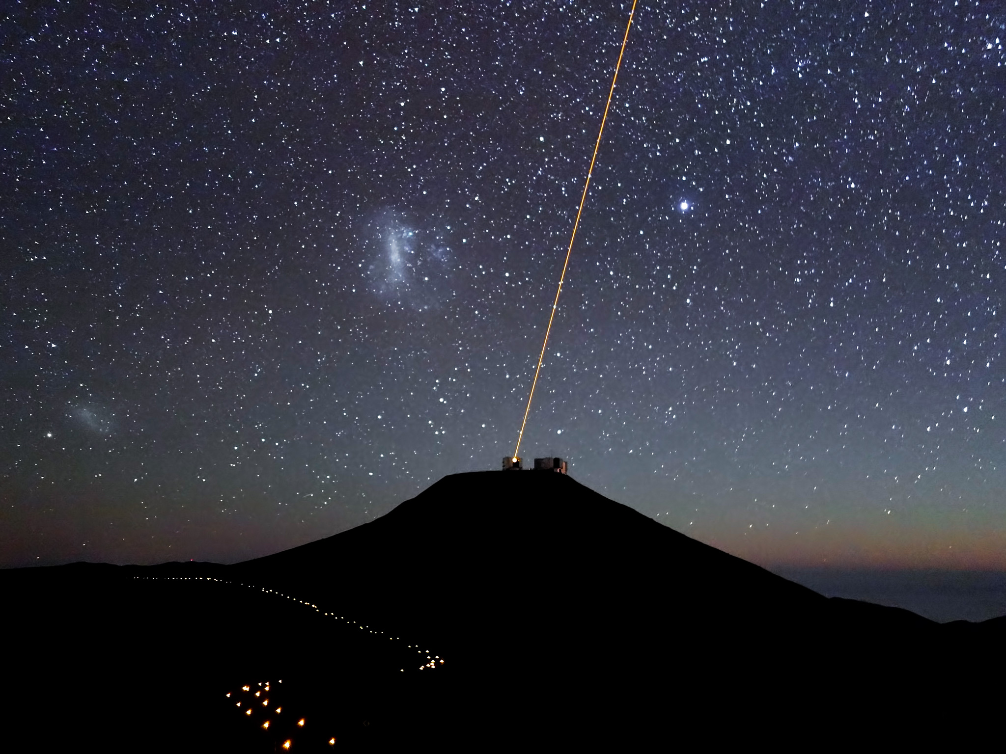 Paranal Observatory at night | ESO