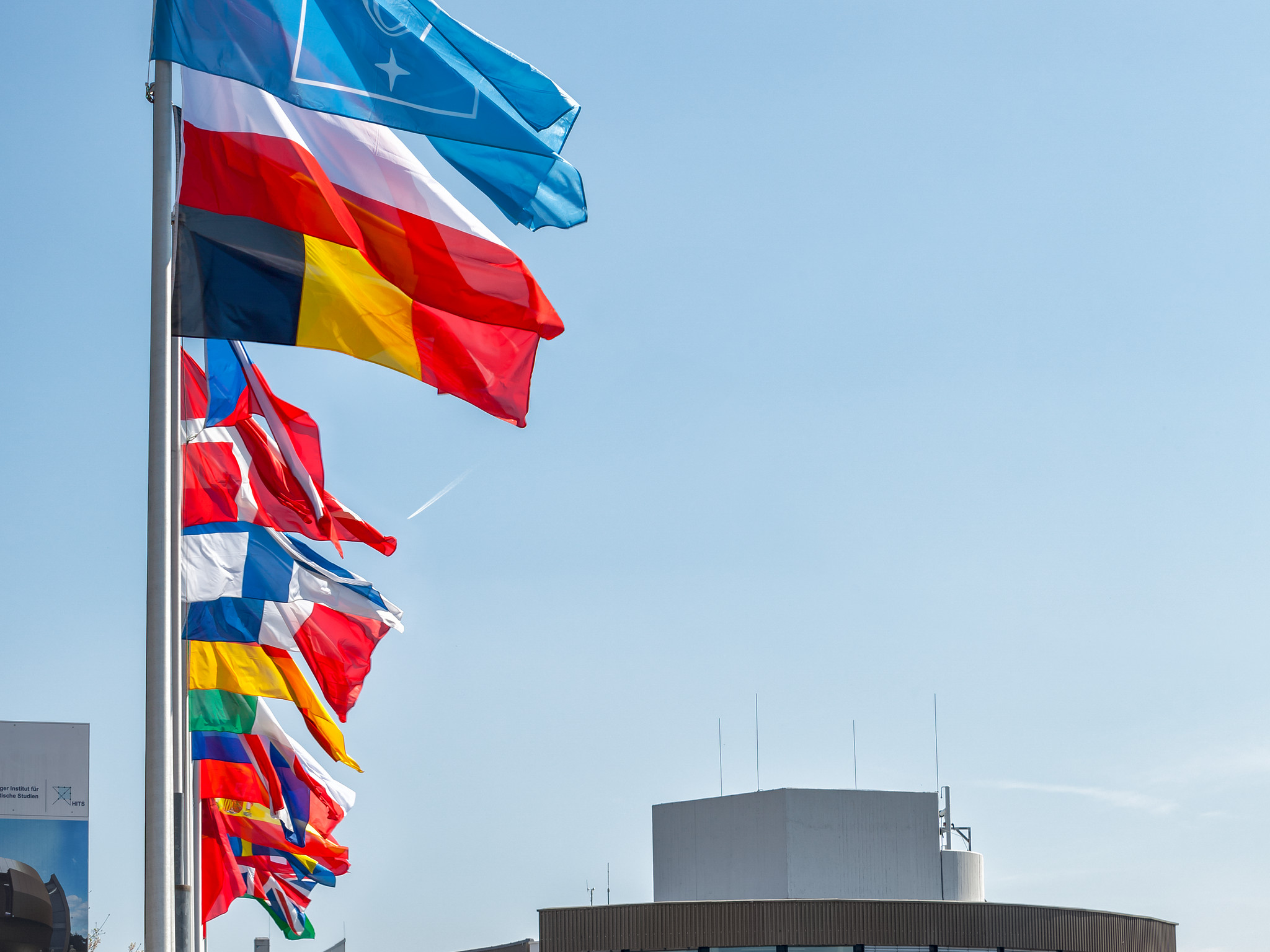 ESO Member States' flags | ESO