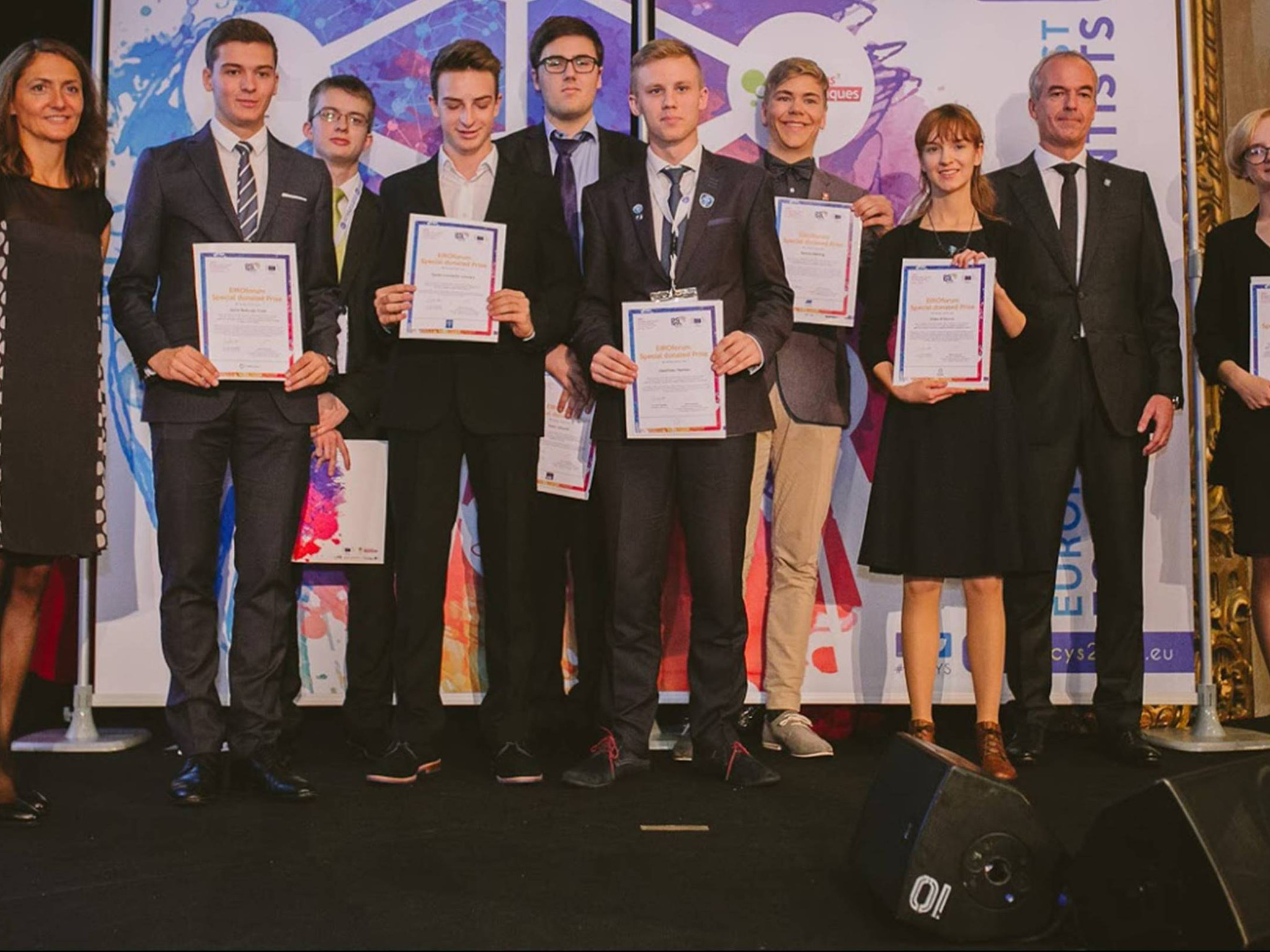 Winners of the 2016 European Union Contest for Young Scientists | ESO ...